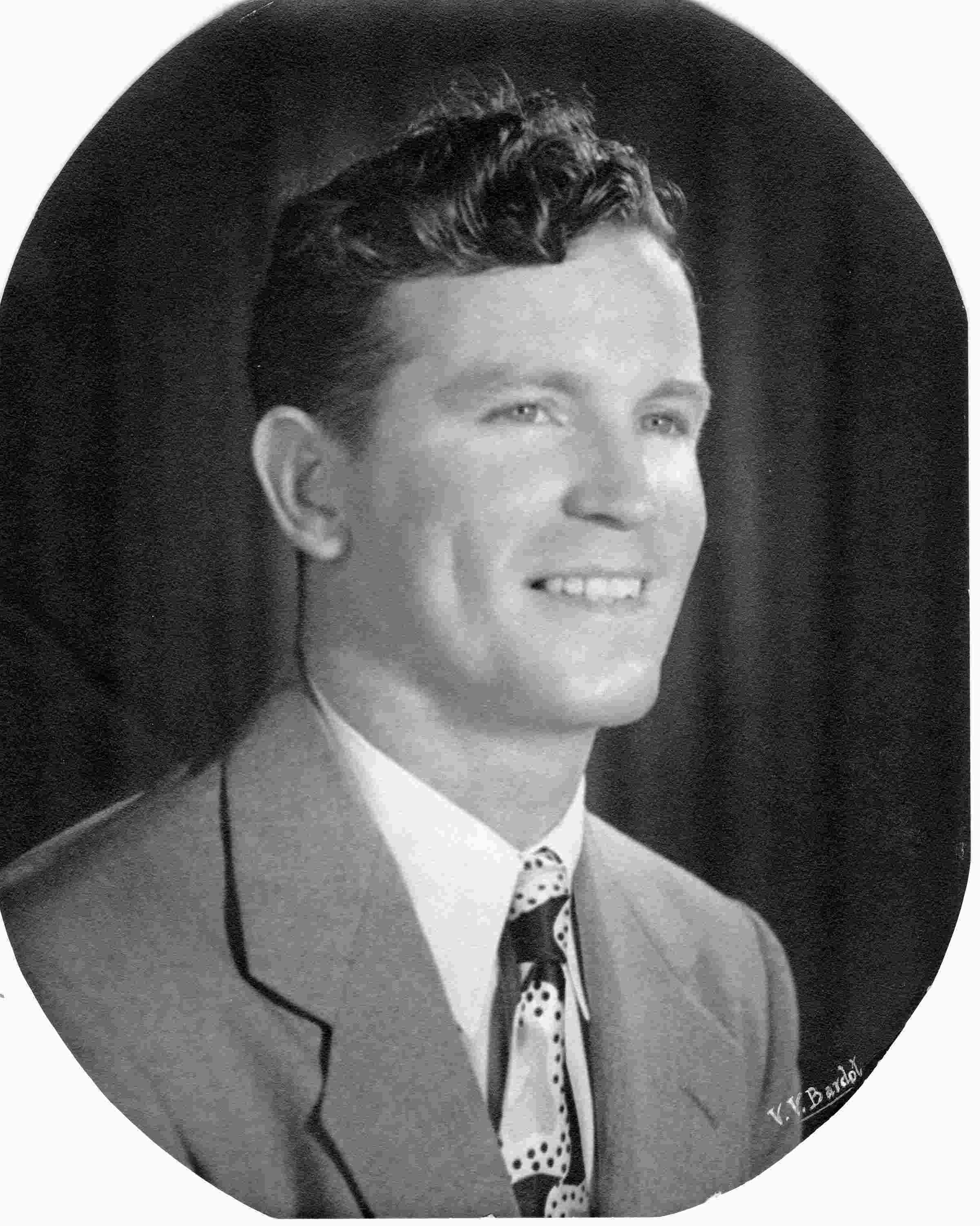 Corbett, Bob 1975 - St. Louis Soccer Hall of Fame